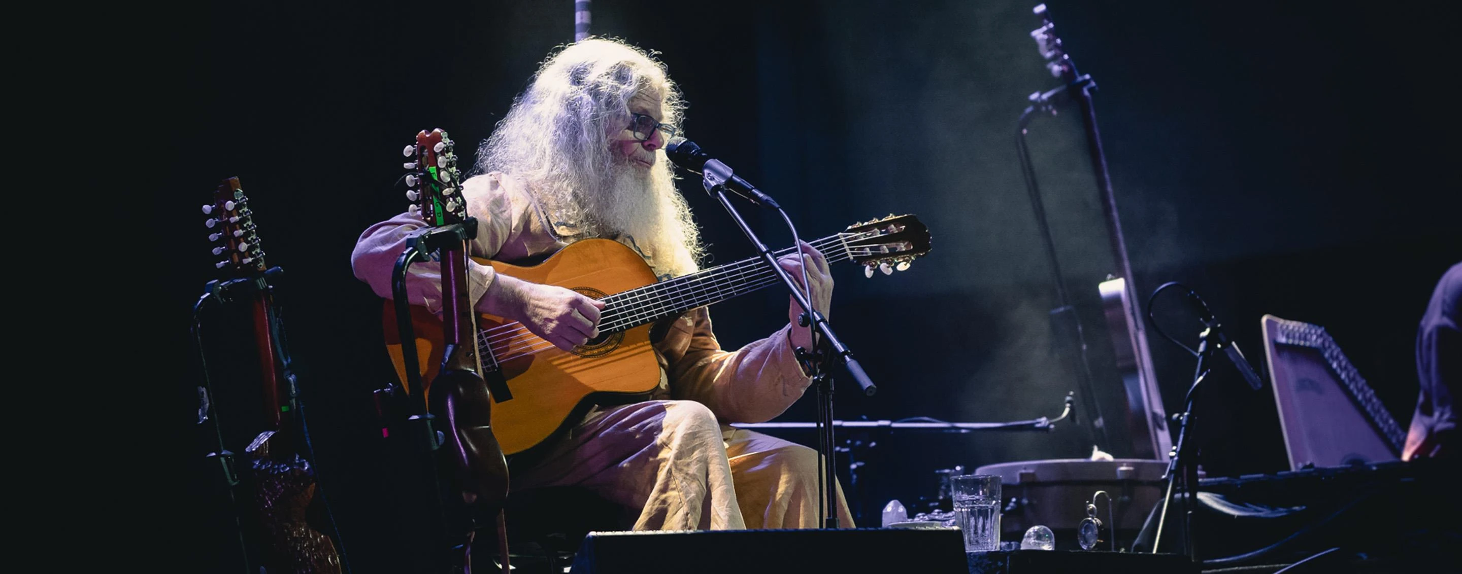 Scoring: Gustavo Santaolalla with the Qatar Philharmonic Orchestra